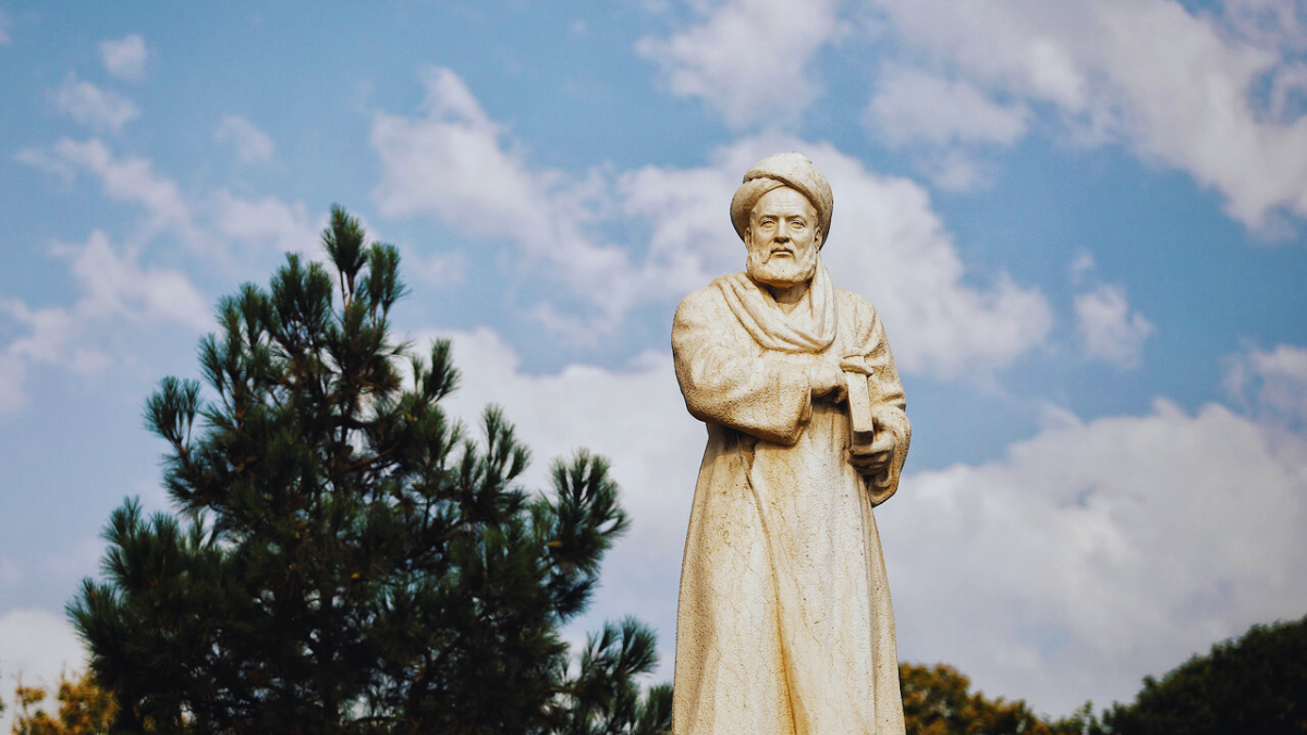Avicenna: The Leading Man of the Islamic Golden Age - Strange Writer
